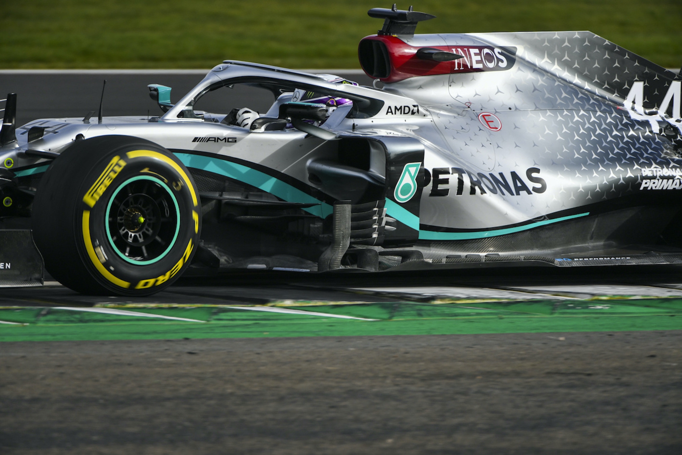 Mercedes-AMG F1 W11 EQ Performance Shakedown – LAT Images | SPIES HECKER